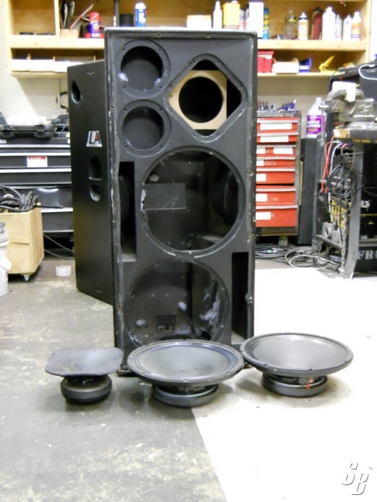 Listing - EAW LA325 - Detail - SPEAKERS - SoundBroker.com