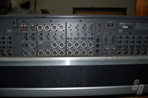 Listing - YAMAHA M2000 X 40 CH MIXER (?) (S#: KP01018 NP94) GOOD (7-8 ...