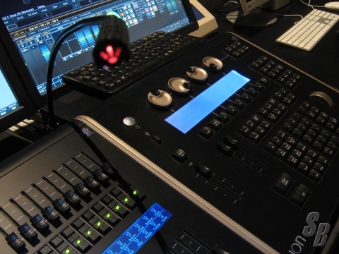 Listing - ETC ION LIGHTING CONSOLE - Detail - LIGHTING CONTROL ...