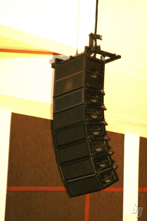 Listing - MEYER M2D LINE ARRAY SPEAKER - Detail - SPEAKERS ...