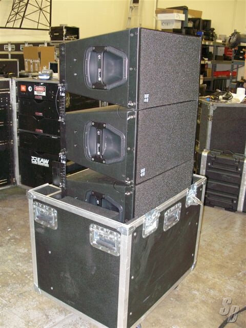 Listing - D&B AUDIOTECHNIKS Q1 LINE ARRAY SYSTEM WITH D12 AMPS - Detail ...