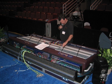 Listing - MIDAS H3000 - 56 FRAME LOADED WITH 48 MONO, 4 STEREO, 4 ...