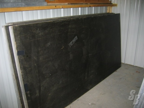 Listing - 20 WENGER VERSALITE STAGE PANELS, 2 SETS LEGS & CARTS ...