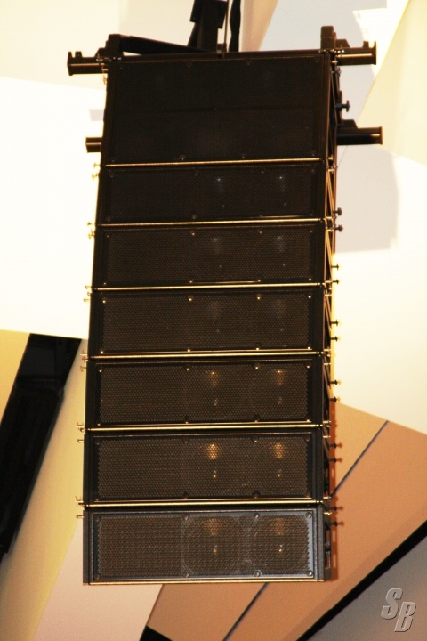 Listing - MEYER M2D LINE ARRAY SPEAKER - Detail - SPEAKERS ...