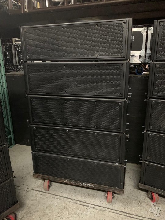 For Sale - MEYER M2D LINE ARRAY - LOT OF 18 - Listing Detail ...