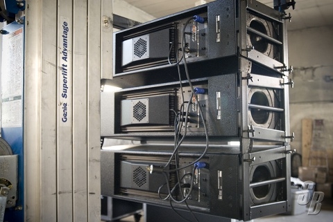 Listing - MEYER SOUND M2D SPEAKERS W/ MG2D FLY/STACK GRID - Detail ...