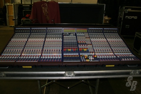 Listing - MIDAS LEGEND 3000 (YOM: 2002) (S#: L3000/3037) SUPERB (8-9 ...