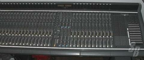 Listing - SOUNDCRAFT SAPPHYRE PRO AUDIO RECORDING CONSOLE -LARGE FRAME ...