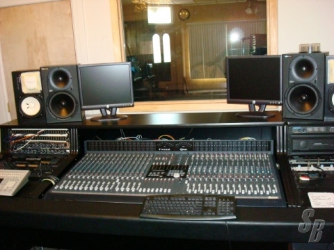 Listing - SOUNDCRAFT GHOST 32 CHANNEL WITH METER BRIDGE AND MUTE ...