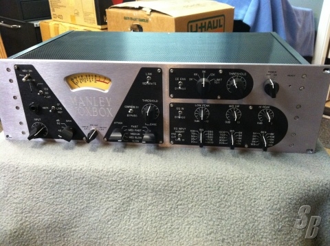 Listing - MANLEY VOXBOX PREAMP/VOICE PROCESSOR - Detail - RECORDING ...