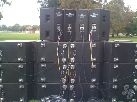 Listing - PACKAGE OF 8 EA. EAW LA400 SUB ENCLOSURES - Detail - SPEAKERS ...