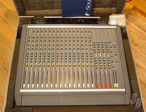 Listing - SOUNDCRAFT 200 DELTA - 16 INPUT MODULAR MIXER W/ 4 SUBGROUPS ...