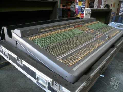 Listing - YAMAHA PM3000 - Detail - CONSOLE - SoundBroker.com