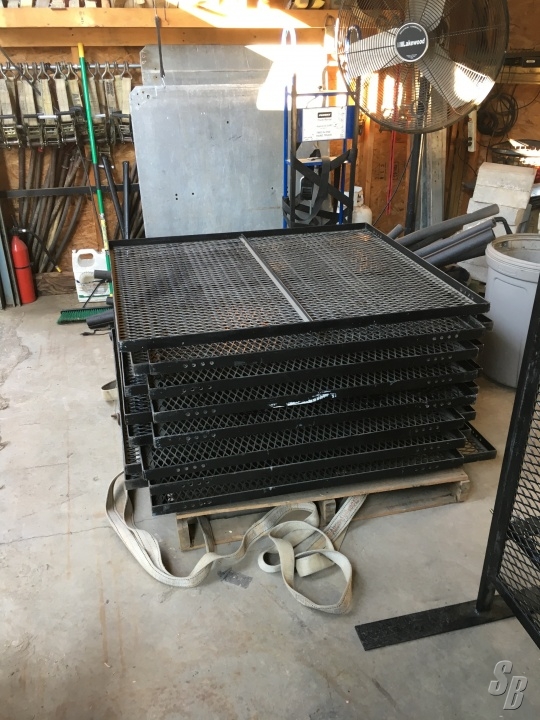 Listing - 17 EACH MEDIUM DUTY CONCERT BARRICADES - Detail - STAGE/ROOF ...