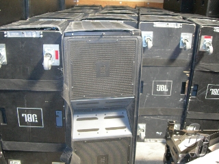 Listing - 16 BOX JBL VERTEC 4889 RIG - Detail - SPEAKERS - SoundBroker.com