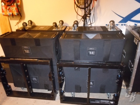 Listing - JBL VERTEC 4887A WITH COVERS, DOLLIES AND FRAME - Detail ...