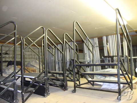 Listing - WENGER VERSALITE STAGE DECKING 24 PCS - Detail - STAGE/ROOF ...