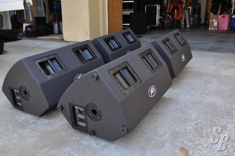 Listing - PEAVEY QW-MONITORS - Detail - SPEAKERS/MONITOR/WEDGES ...