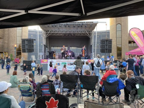 For Sale - JBL VERTEC VT 4889 & 4880 TURNKEY SYSTEM WITH CROWN AMPS ...