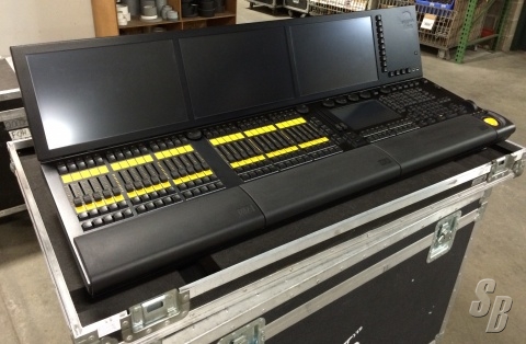 Listing - USED GRANDMA2 FULL SIZE DEMO CONSOLE - Detail - LIGHTING ...