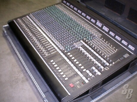 Listing - YAMAHA PM3000. 24 CHANNELS. (1991 APROX) SUPER GOOD CONDITION ...