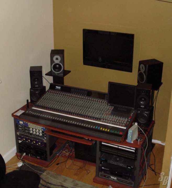 Listing - TAC SCORPION 32 CHANNEL MIXING CONSOLE - Detail - CONSOLE ...