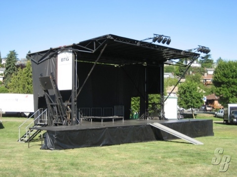 Listing - STAGELINE MOBILE STAGE SL-250 - Detail - STAGE/ROOF/TRUSSING ...