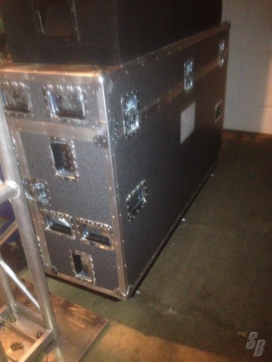 For Sale - SOUNDCRAFT VI4 W/ROADCASE - Listing Detail - SoundBroker.com