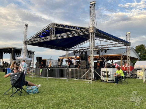 Listing - TAF SELF CLIMBING TRUSS ROOF SYSTEM - Detail - STAGE/ROOF ...