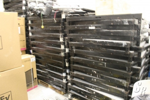 Listing - BIL JAX 4'X4' STAGE DECKS - 110 DECKS PLUS LEGS - Detail ...