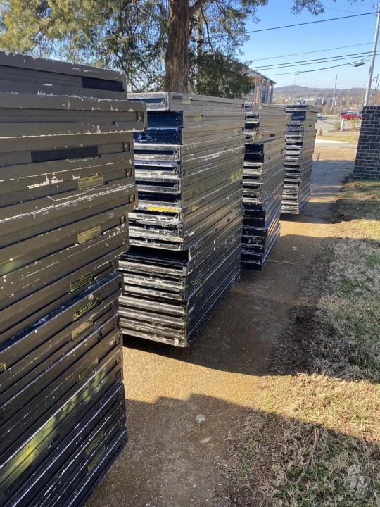 Listing - STAGERIGHT 644AN22 4X8 STAGE DECKS - Detail - STAGE/DECKS ...