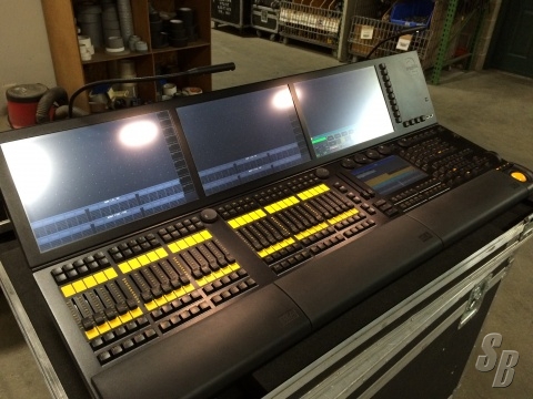 Listing - USED GRANDMA2 FULL SIZE DEMO CONSOLE - Detail - LIGHTING ...