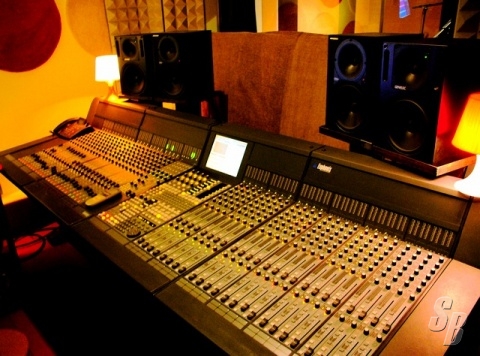 Listing - EUPHONIX CS2000 (YOM: 1994) (S#: TBD) SUPERB (8-9) - Detail ...