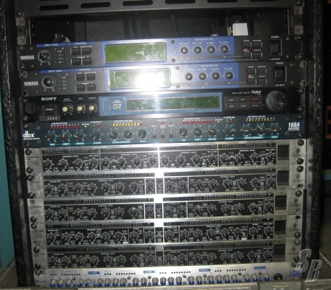 Listing - YAMAHA REV 500, SONY D7, DBX 168A AND MORE IN ROAD CASE ...